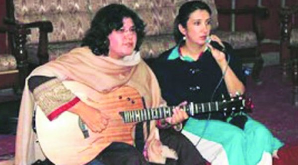 More Bollywood for Pak singer Zebunnisa Bangash | Screen News - The ...