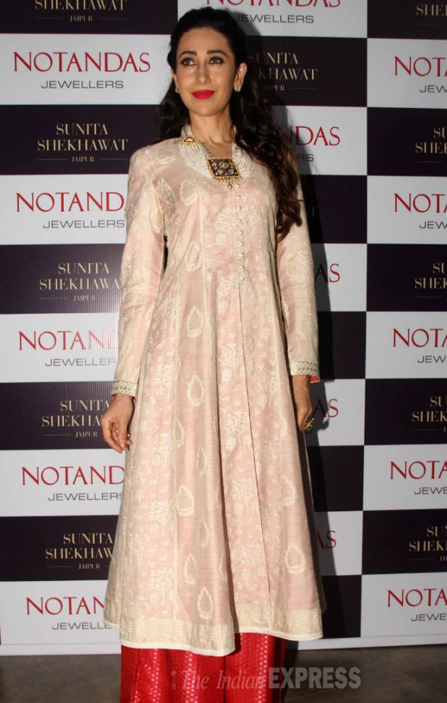 Busy day for Karisma Kapoor, Raveena Tandon, Anupam Kher ...