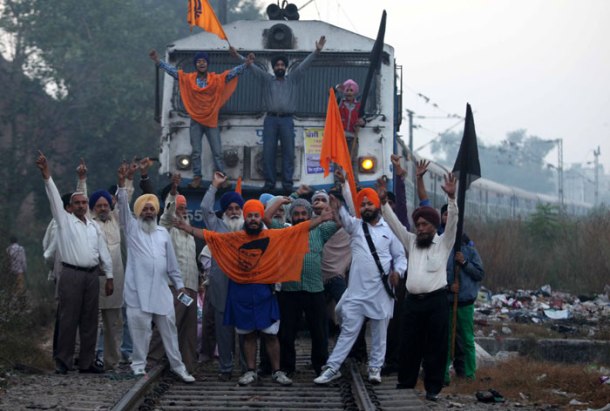 Punjab: 1984 Sikh riot victims block train routes; passengers suffer ...