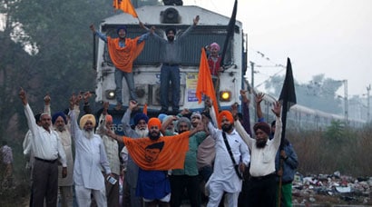 Punjab: 1984 Sikh riot victims block train routes; passengers suffer ...