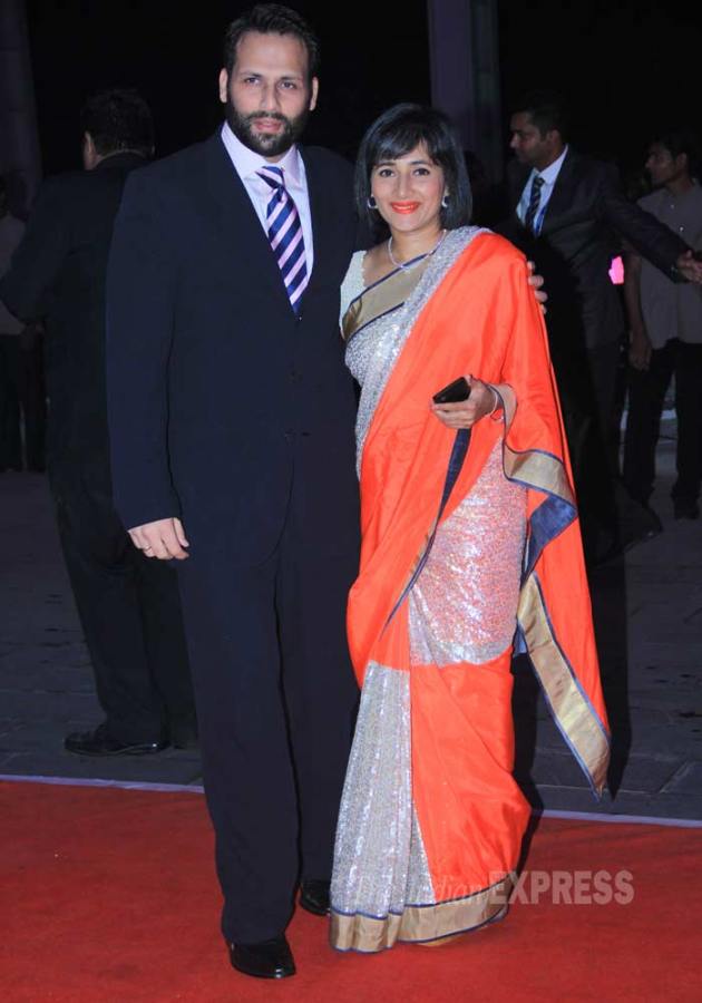 Amitabh Bachchan, Rajinikanth, Rekha, Kajol: Bollywood A-listers at ...