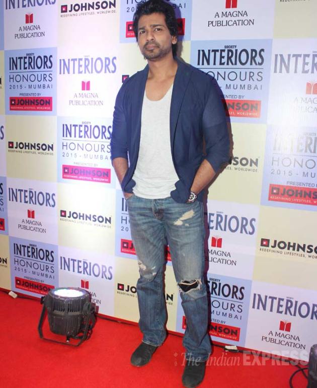 It’s a ‘Black’ kinda day: Jacqueline Fernandez, Esha Deol, Tiger Shroff ...