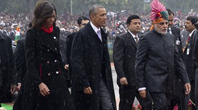 Barack Obama takes in grand Republic Day parade | India News - The ...