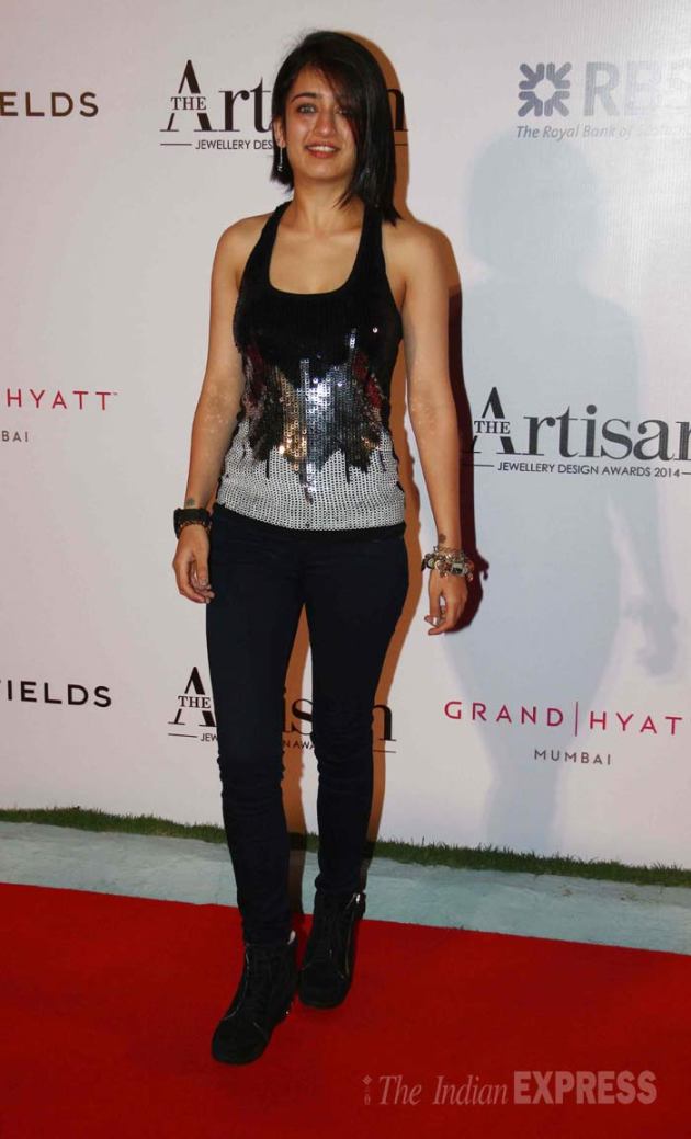 Bejewelled Beauties: Sonam Kapoor, Akshara Haasan, Malaika Arora Khan ...