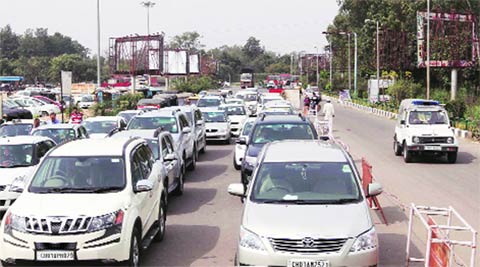 New VIP lane leads to traffic chaos at railway station | Cities News ...
