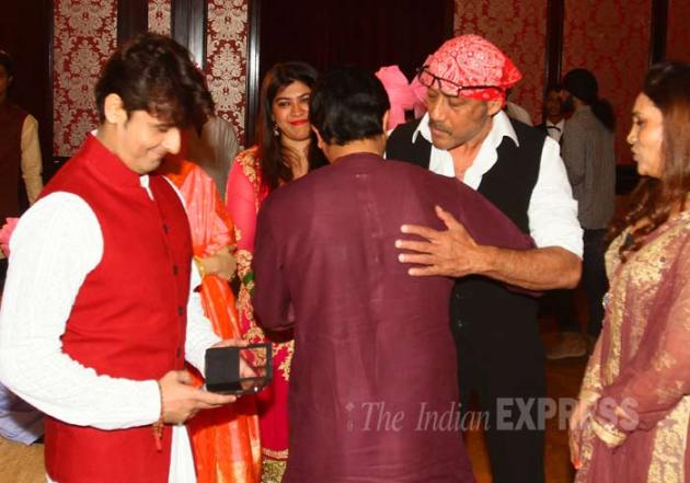 Smita Thackerey’s son Rahul Thackeray marries Aditi Redkar | Picture ...