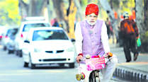 Pedalling Narendra Modi : A day in the life of ‘Nandan Modi’, PM’s ...