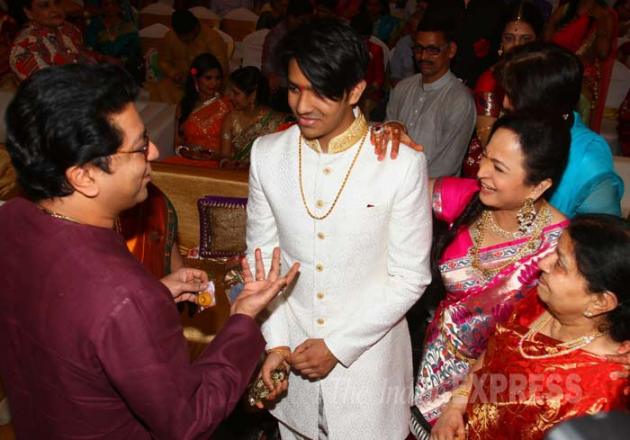 Smita Thackerey’s son Rahul Thackeray marries Aditi Redkar | Picture ...