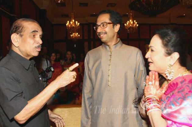 Smita Thackerey’s son Rahul Thackeray marries Aditi Redkar | Picture ...