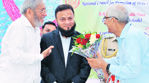 ‘Hindus & Muslims should respect each other’s beliefs’ | Ahmedabad News ...