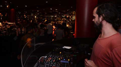 Dj Nic Thompson on his love for Electronic Music, Lokee Party Music ...