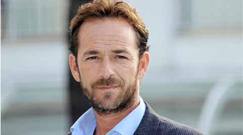 Luke Perry participates in anti-colon cancer campaign | Hollywood News ...