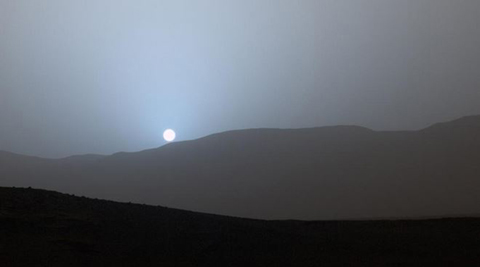 NASA rover captures stunning blue sunset on Mars, tweets ‘let us go you ...