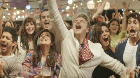 ‘Gallan Goodiyaan’ song from ‘Dil Dhadakne Do’ was shot in 5 minutes ...