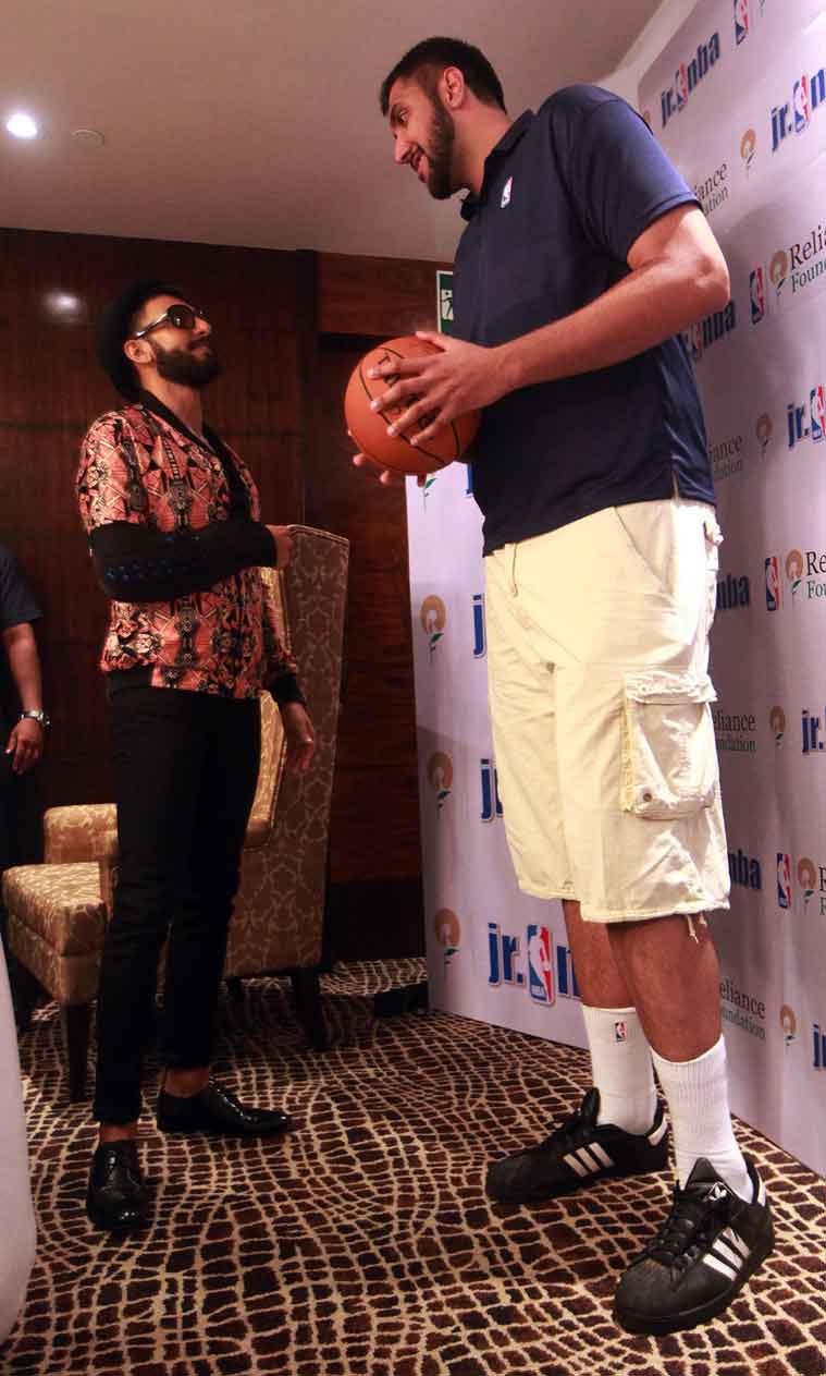 Tall and short of it: Priyanka Chopra, Ranveer Singh meet Sim Bhullar ...