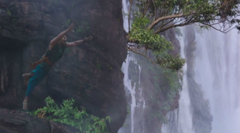 ‘Baahubali’ trailer released: A cinematic visual delight | Bollywood ...