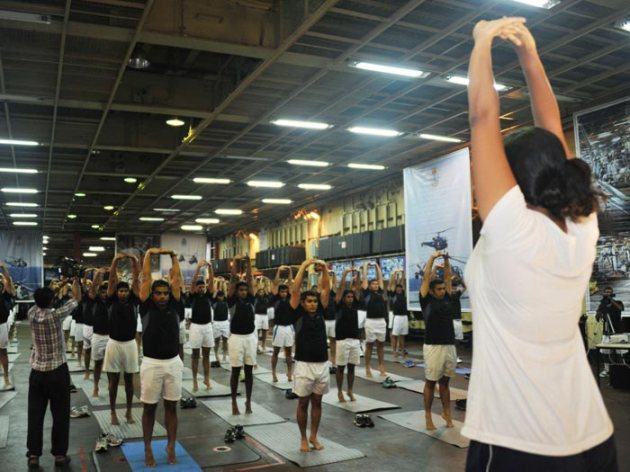 Armed forces put muscle behind Yoga Day | Picture Gallery Others News ...