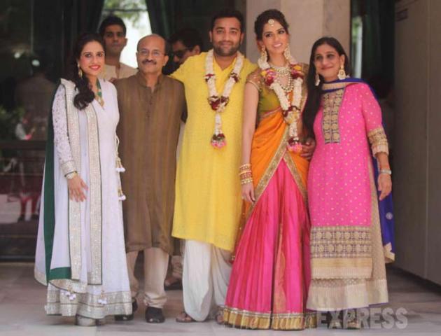Aishwarya’s Rai’s parents, Hema Malini are special guests at Nishka ...