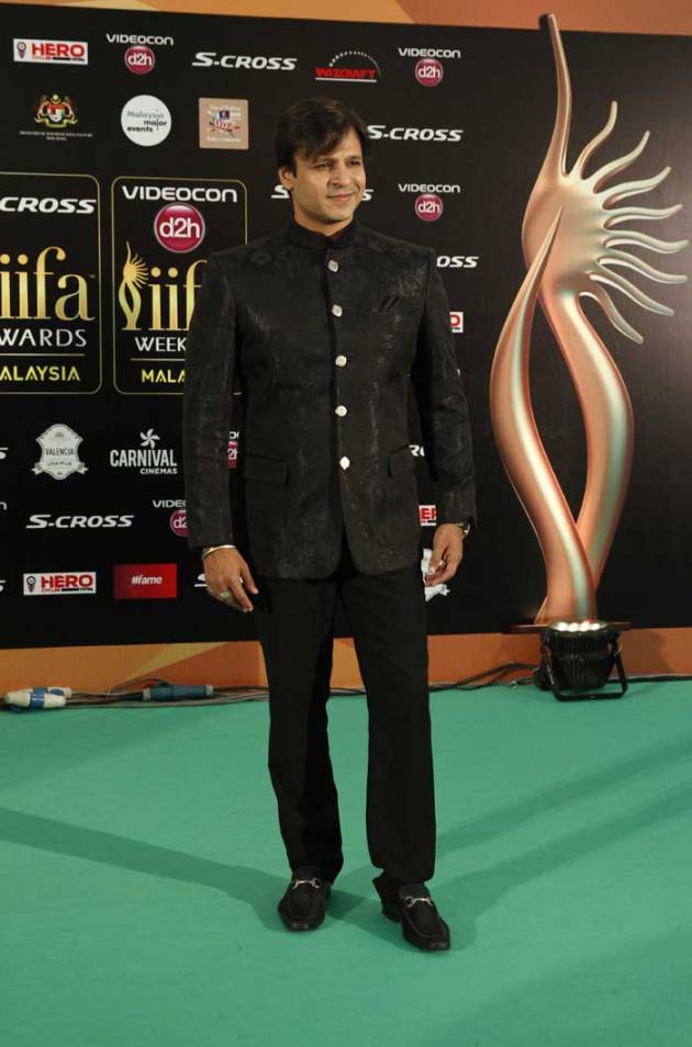 IIFA 2015 awards: Anushka, Deepika, Shraddha, Sonakshi, Shahid, Hrithik ...