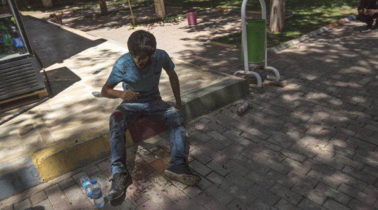 Turkey bomb blast kills 31, officials suspect IS involvement | World ...