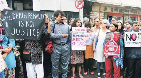 Now, Congress leaders in state urge Pranab: Grant clemency to Yakub ...