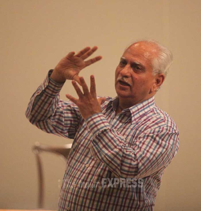 40 years of ‘Sholay’: Ramesh Sippy celebrates with son Rohan ...