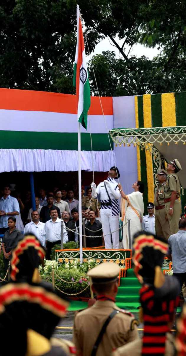 India celebrates 68 years of independence with grand fervour | Picture ...