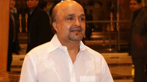 Bollywood lyricist Sameer hopes to get into Guiness Book | Music News ...