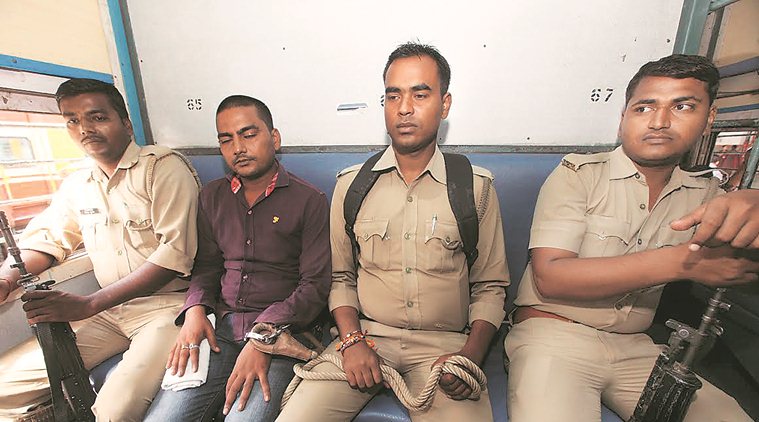 A day in the life of constables on prisoner escort duty: ‘Daudte jao ...