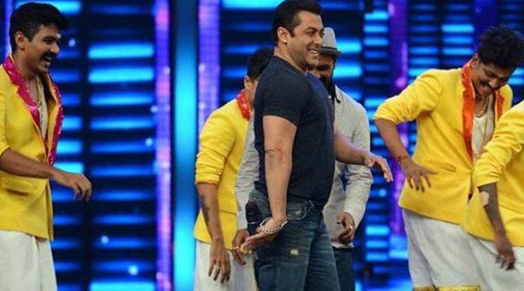 Salman Khan sings on ‘Dance +’ | Bollywood News - The Indian Express