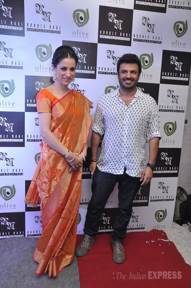 Sushmita, Emraan, Tara Sharma’s Saturday outing at an exhibition ...