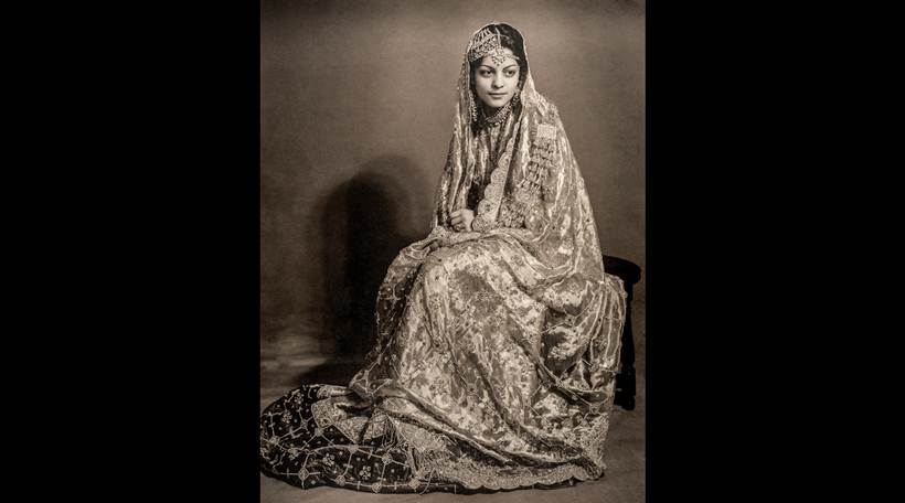 Chronicling the lives of ‘Maharanis’ through photographs | Lifestyle ...