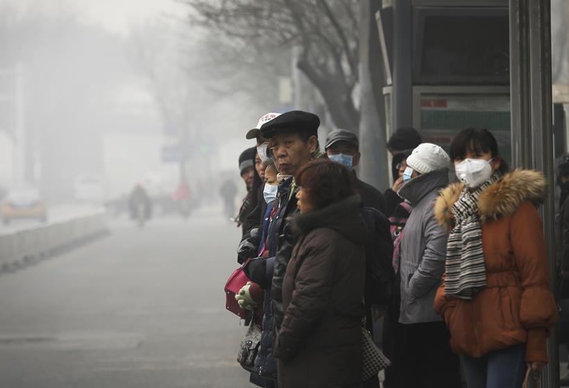 Beijing issues second red alert for smog | World News - The Indian Express