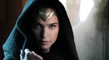 Wonder Woman Director Shares New Poster With Gal Gadot In