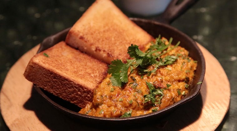 Foodi.e. Plates: Give your ‘anda bhurji’ a Parsi twist | Food-wine News ...