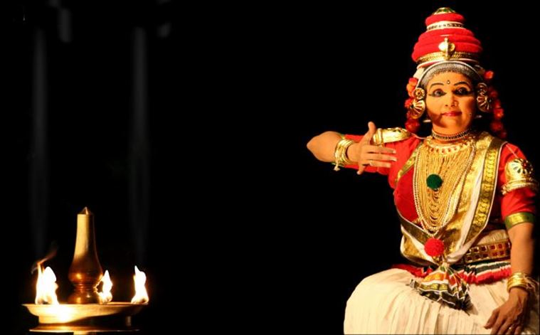 Margi Sathi: Koodiyattam exponent who redefined Sanskrit theatre | Art ...