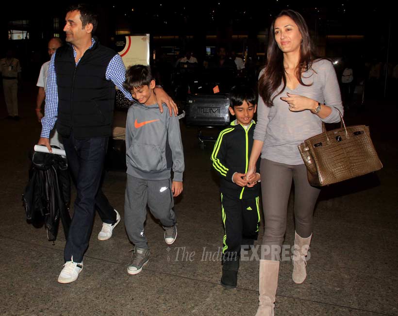Anushka Sharma, Sonam Kapoor, Arjun back from vacation | Entertainment ...