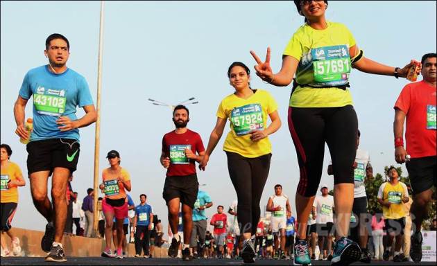 International athletes participate in Mumbai Marathon | Picture Gallery ...