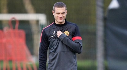 Foto Vidic Inter Milan 696 Vidic Inter Photos & High Res Pictures