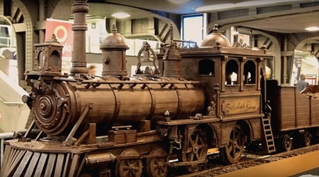 Happy Chocolate Day: Guinness World Records that ooze chocolate ...