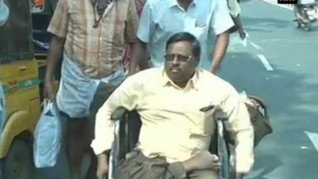 Differently abled protest against pwd in chennai-The Indian Express