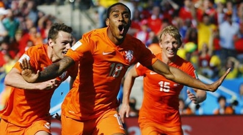 Leroy Fer moves to Swansea City on loan | Football News - The Indian ...