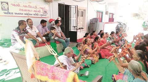 Vadodara: Patels on fast-unto-death, demand Hardik’s release | India ...
