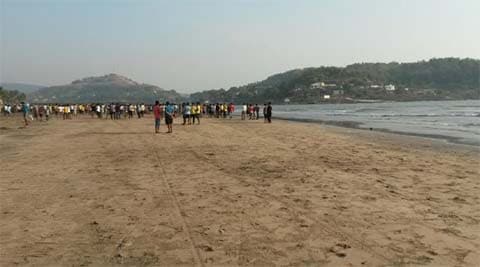 Murud beach tragedy: Maha govt wakes up, plans to regulate popular ...