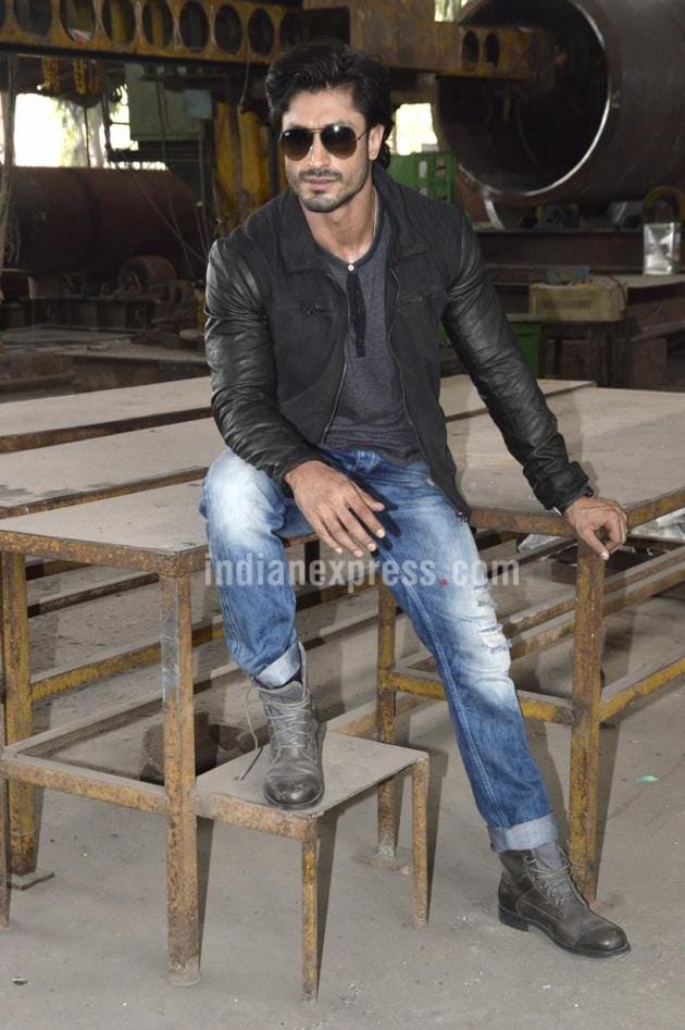 Vidyut Jamwal starts shooting for Commando 2 | Entertainment Gallery ...