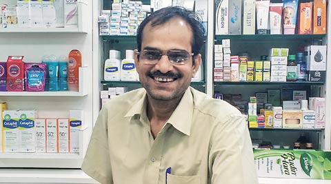 Night shift: Ready for emergencies… with medicines and a smile | Mumbai ...