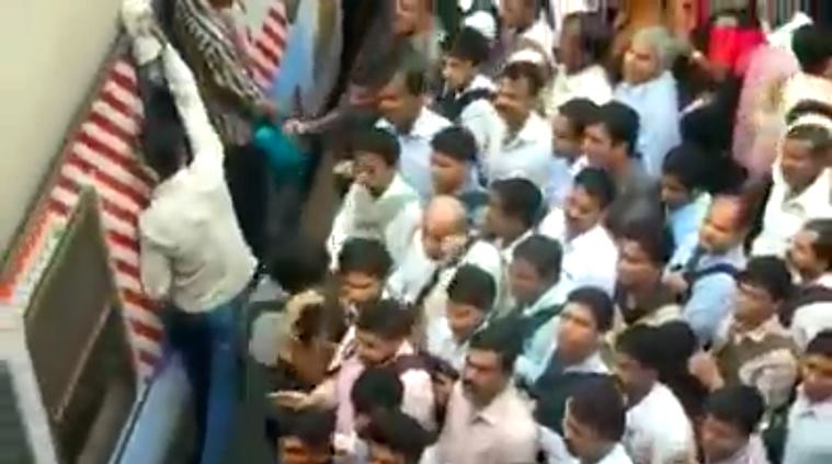Heading to Mumbai soon? Watch this video of how people board the Mumbai ...