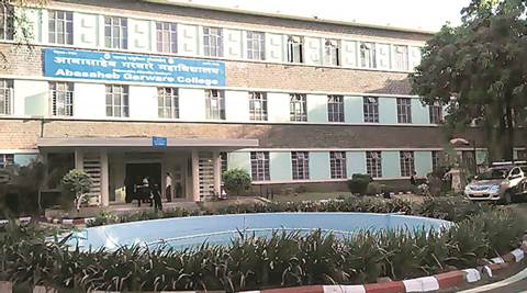 Pune: After violence, Garware College to have more CCTVs, security ...
