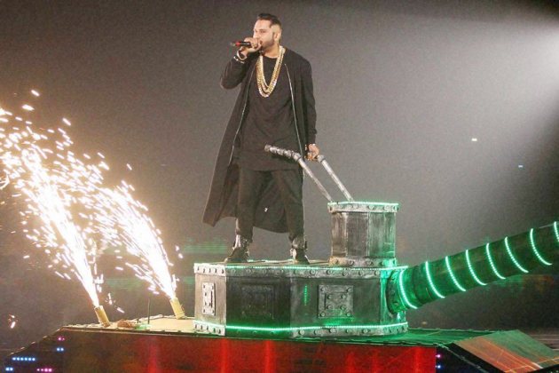 IPL 2016 Opening Ceremony: MS Dhoni’s wife Sakshi Dhoni makes a pretty ...