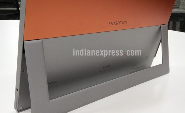 Smartron t-book Preview: Windows 10 convertible designed and engineered ...